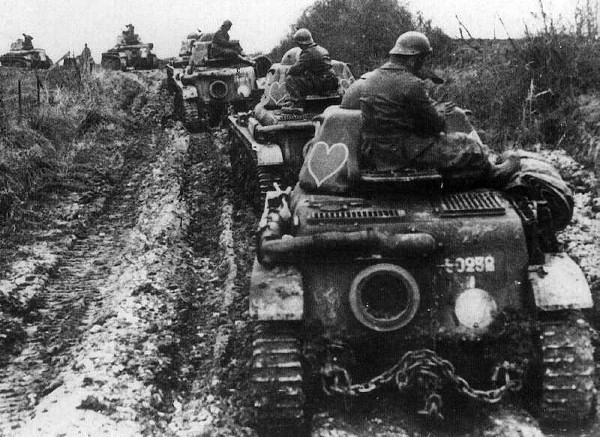 French Army in WW2 (1939 - 1945) - QuartermasterSection.com